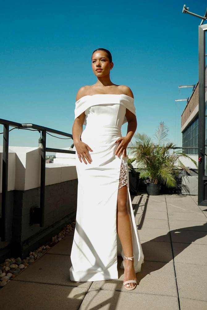 Elizabeth Lee - Sienna | The Exquisite Bride
