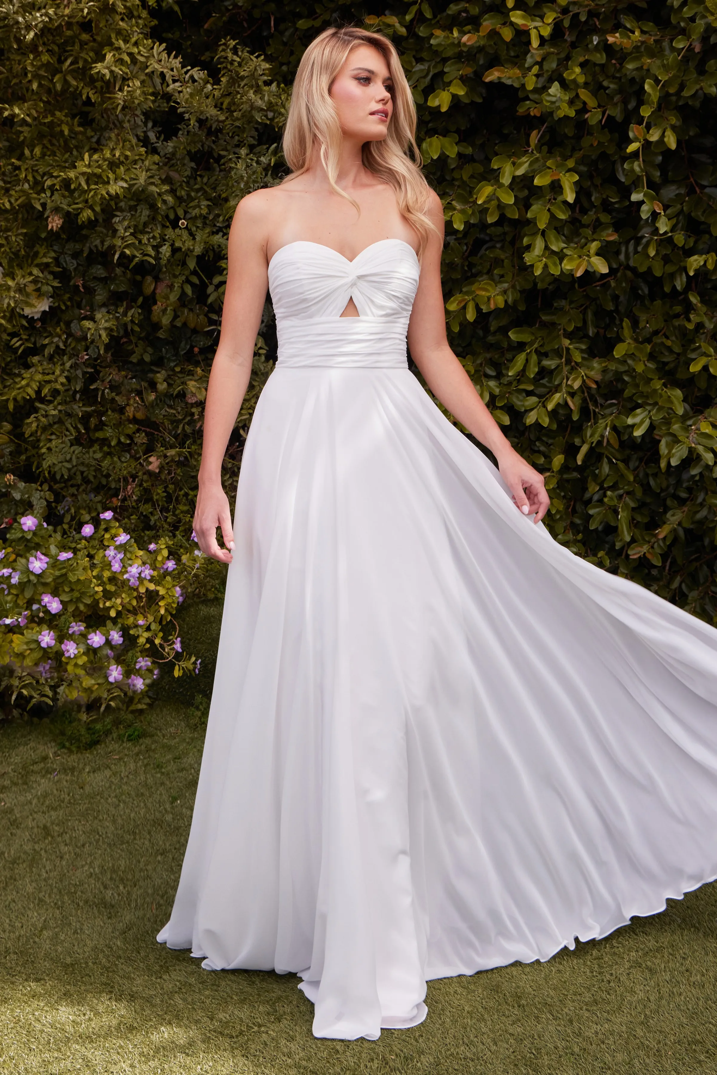 Ladivine by Cinderella Divine Bridal Spring 2025 Bridal Gowns | Flora's ...