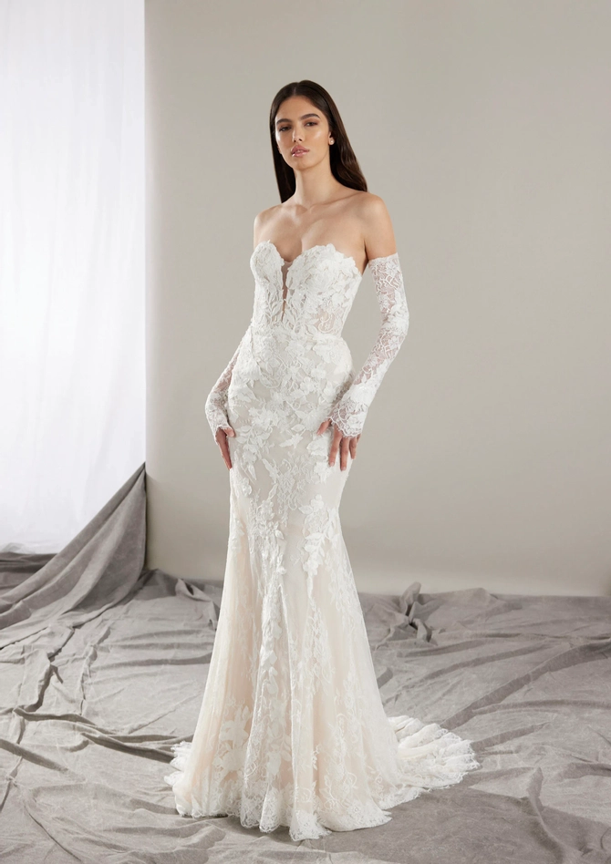 Pronovias | Jaclyn's Bridal - Hart | Jaclyn's Bridal