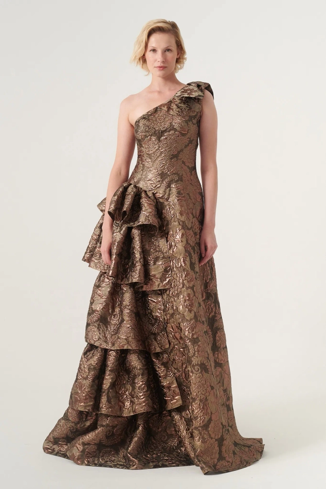 John Paul Ataker - JPA 4021-3357 | The Gown Gallery