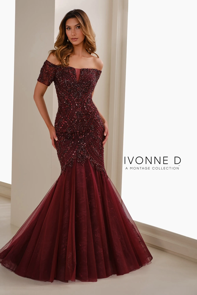 Ivonne D | Dressed In Time - ID1402 | Dressed In Time