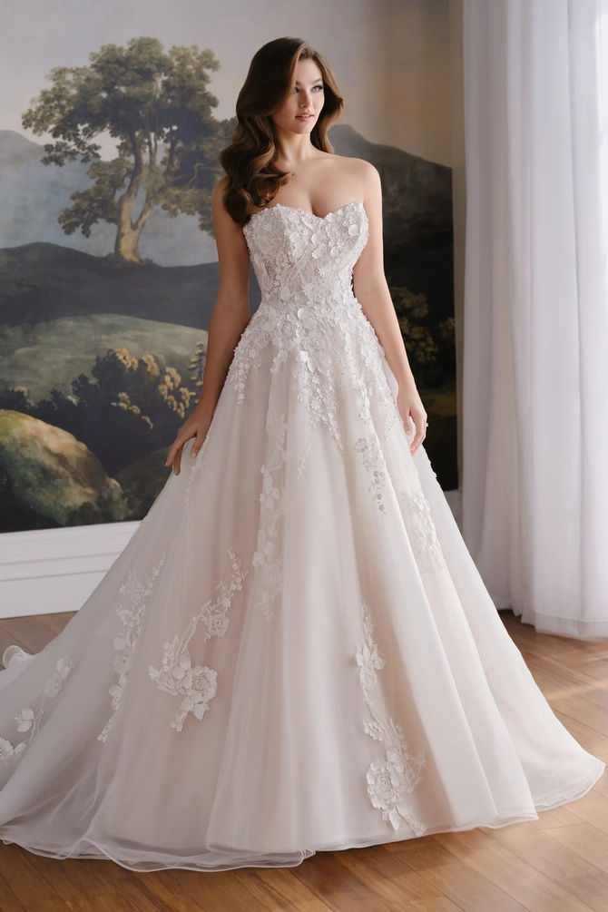 Martin Thornburg | Modern Bride - MT8105 | Modern Bride | Wedding Gowns ...