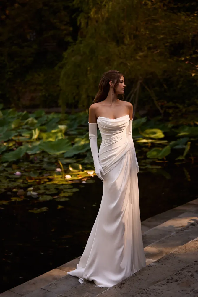 Milla Nova | LUV Bridal Denver - Amika | Luv Bridal, Denver