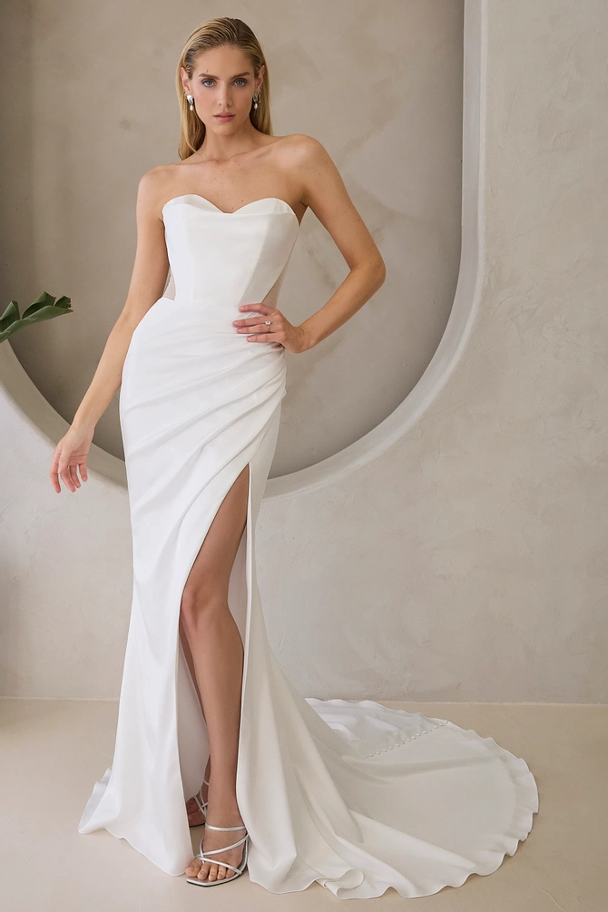 Le Blanc - LE164 | Savvy Bride & Tuxedo