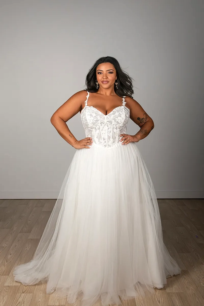 Stella York Plus Size | Cloud Nine Bridal Boutique - 8113 | Cloud Nine ...