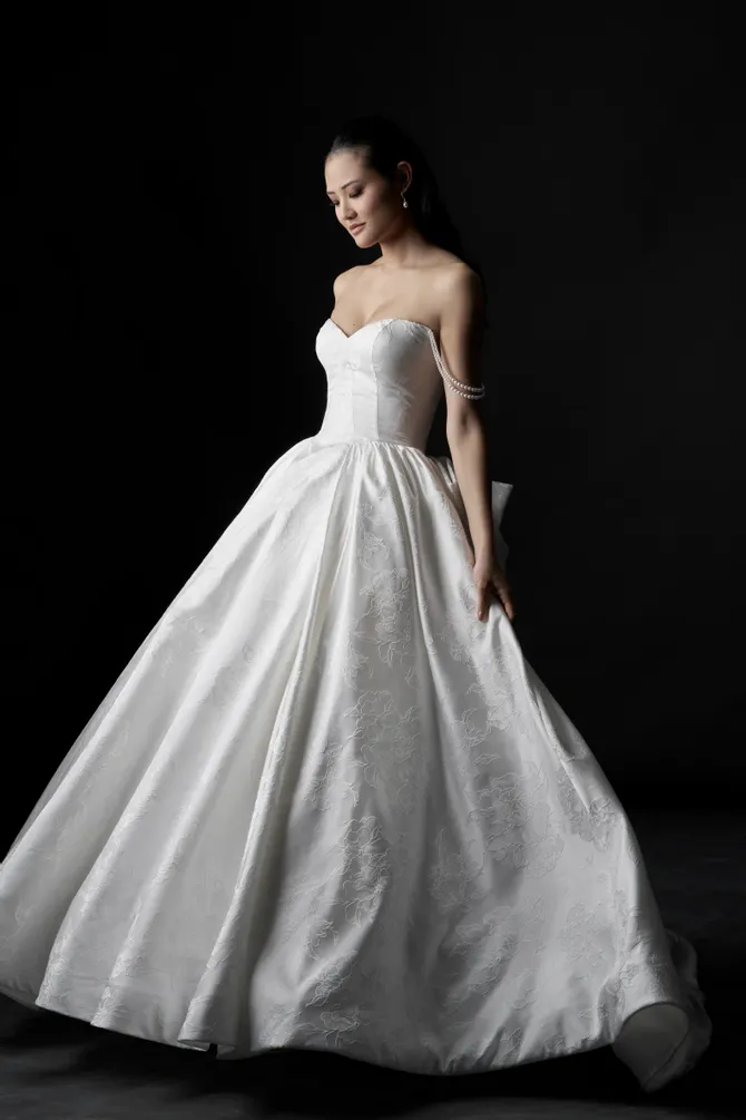 Allure Couture - C786 | Weddings by Debbie