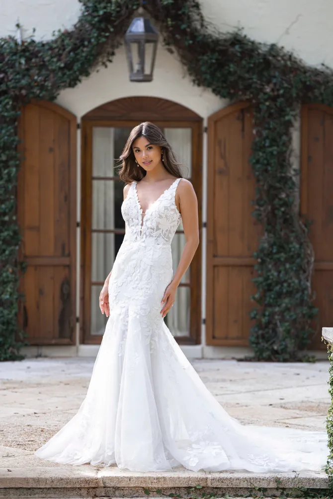 Allure Romance - R3859 | XO Bridals