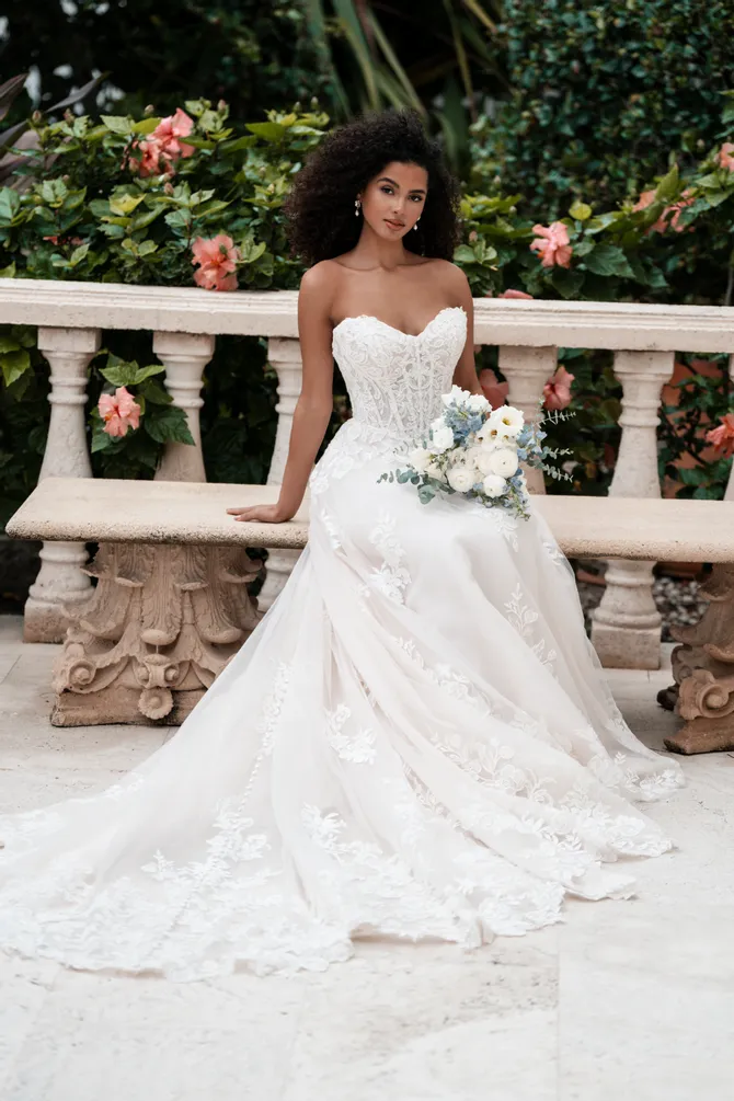 Allure Bridals - A1365 | The Bridal Gallery