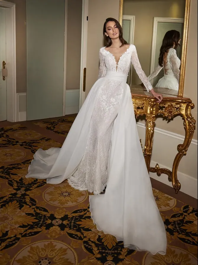 Pronovias Privee | The Bridal Loft - ALSEID | The Bridal Loft