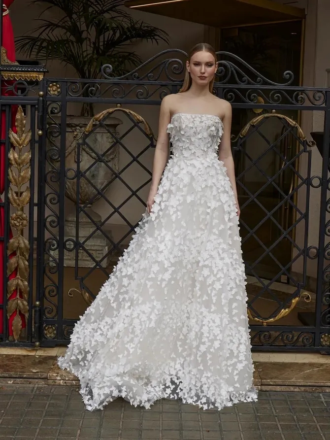 Privee By Pronovias | The White Gown - HYLLIS | The White Gown