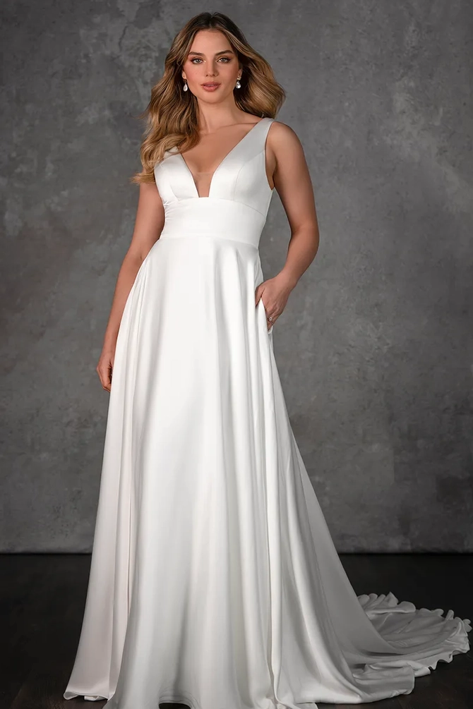 Essense of Australia - D4359 | White Wisteria Bridal Boutique