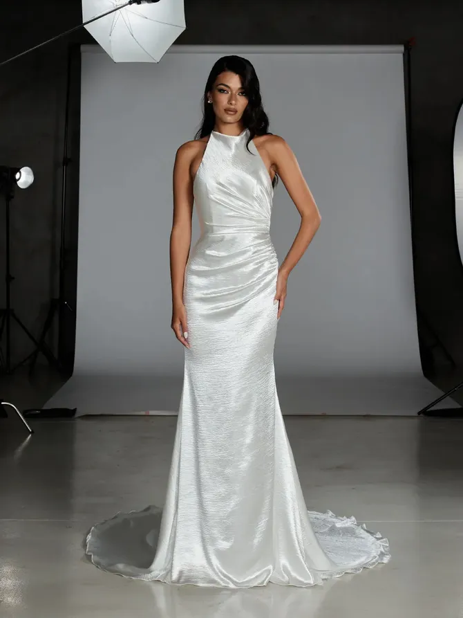 Evie Young - Dean CH | The Bridal Boutique by MaeMe