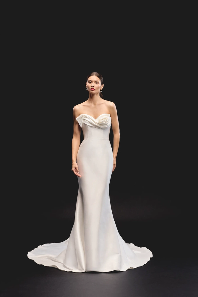 Justin Alexander Signature - Yue | White House Bride