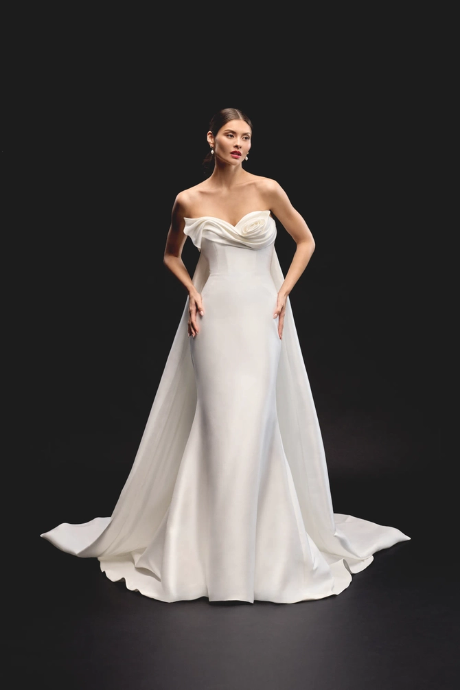 Justin Alexander Signature | Henri's - Yue Watteau | Henri's