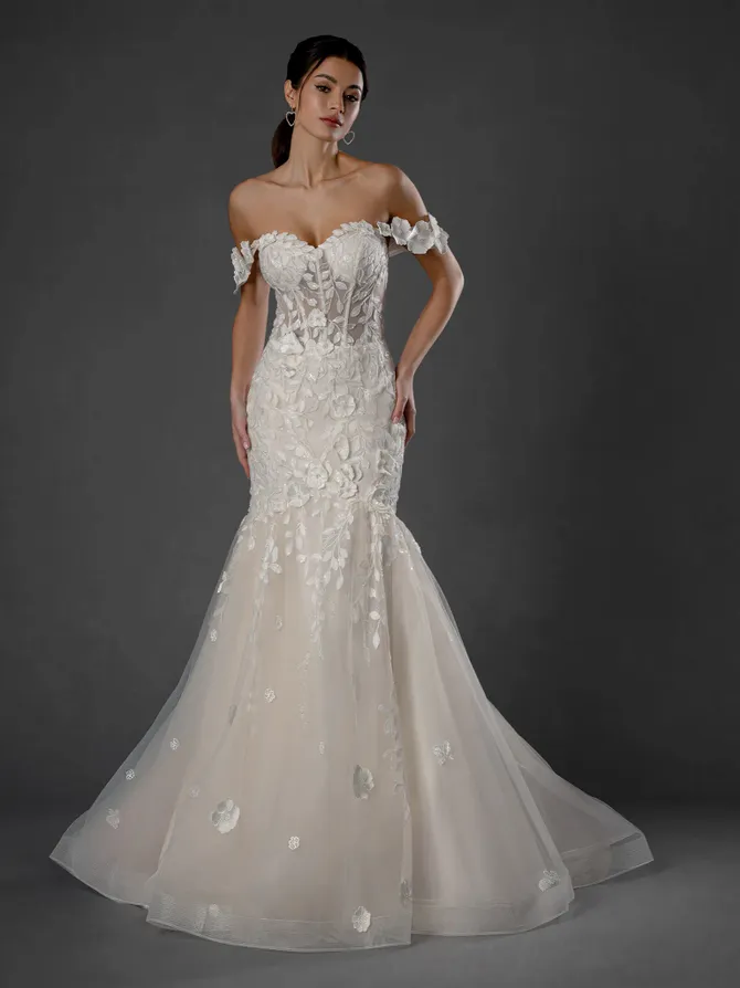 Stella Couture - 25568 | Danielle's Bridal & Special Occasions