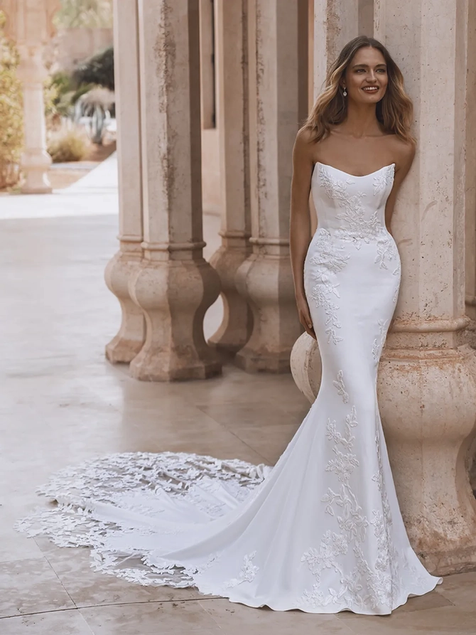 Enzoani - Veda | The Bridal Gallery