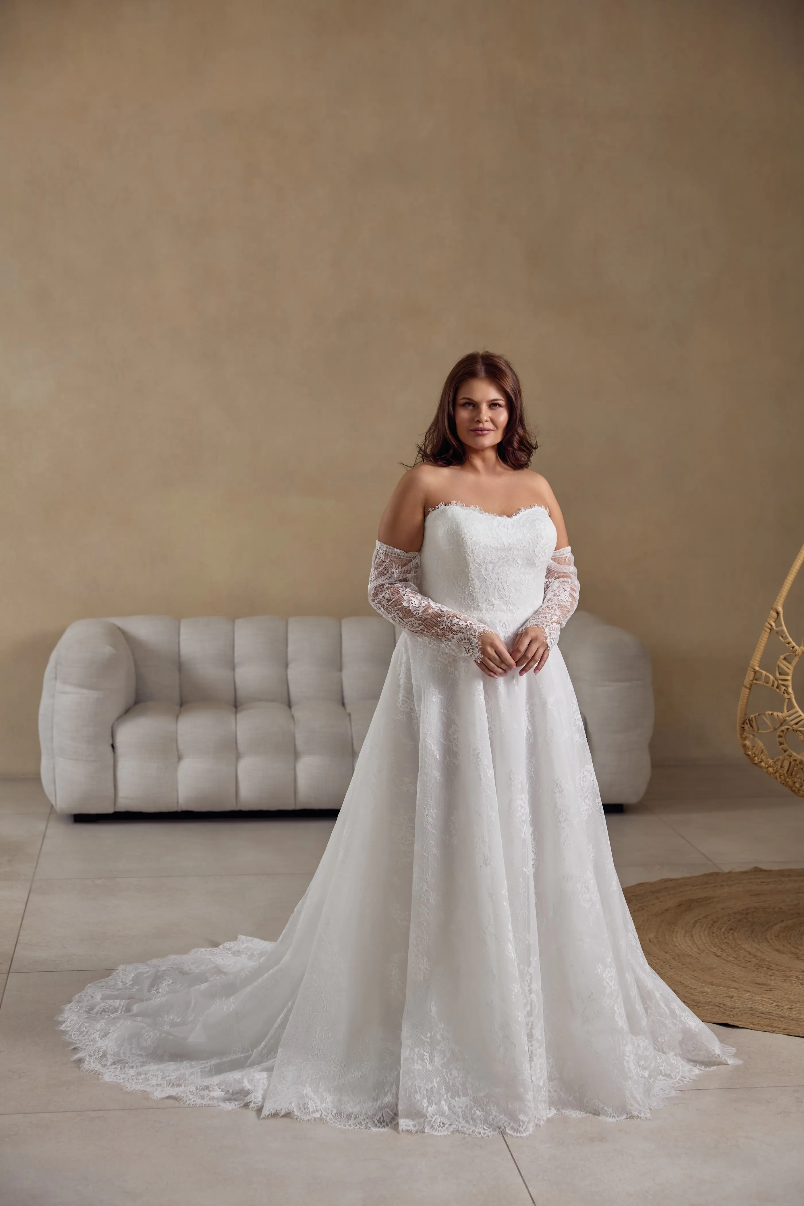 Eddy K Curvy | Le Jour Couture