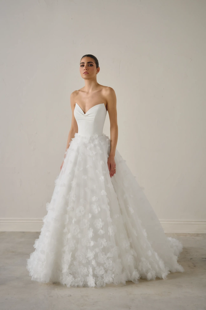 Justin Alexander Signature - 99362 | Bella Bianca Bridal