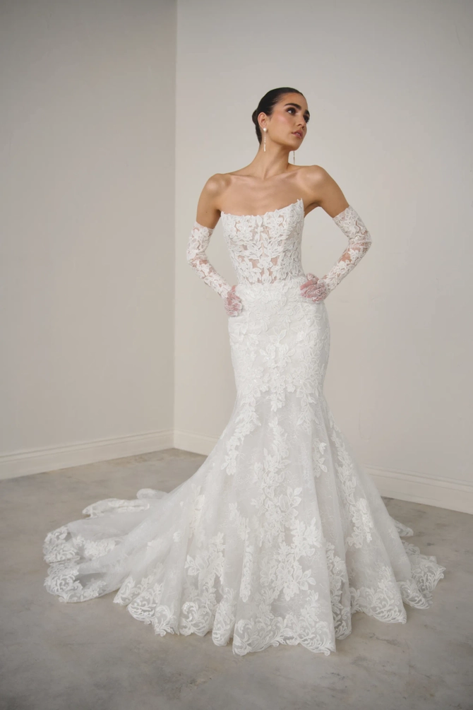 Justin Alexander Signature - 99369 | Bella Bianca Bridal