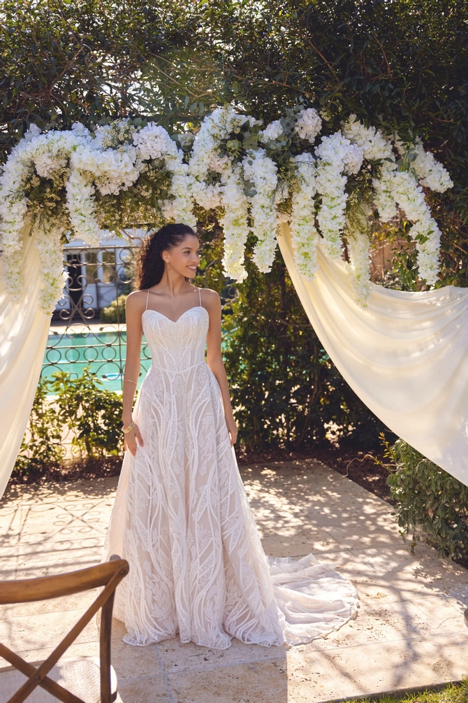 Lillian West - 66427 | The Bridal Bar