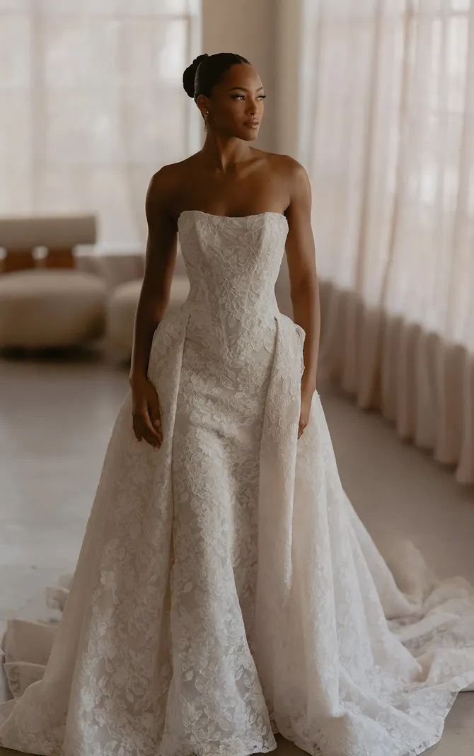 Martina Liana - ML1986 | Lili Bridals