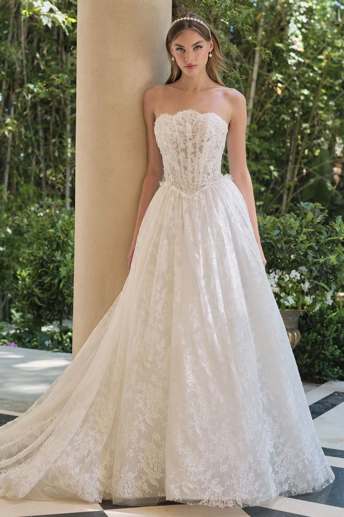 Andrea & Leo Couture - WL061 | Lex's of Carytown