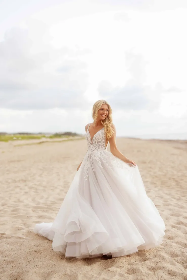 Hayley Paige Bridal Dresses | LUV Bridal Fort Lauderdale