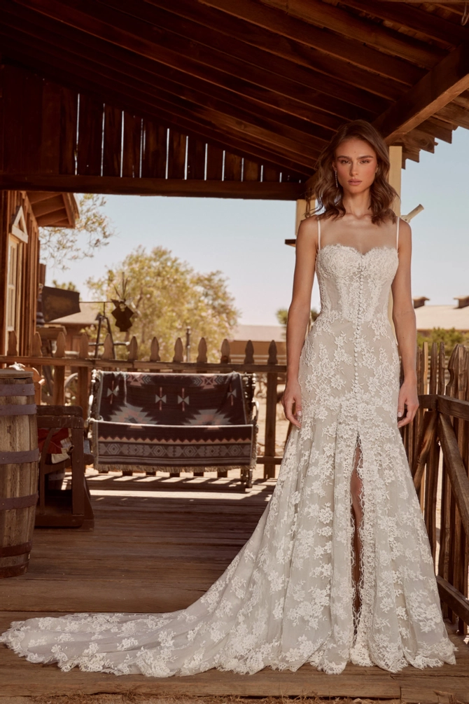 La Perle by Calla Blanche - LP2611 | Weddings by Debbie