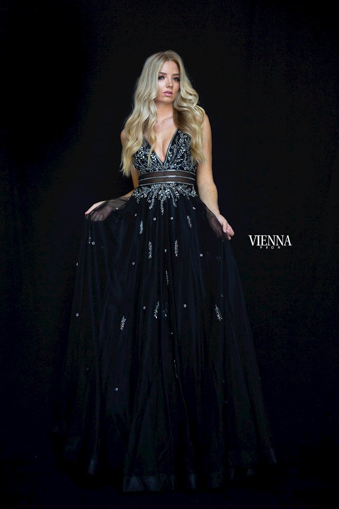 Vienna Prom - 7834 | The Red Carpet