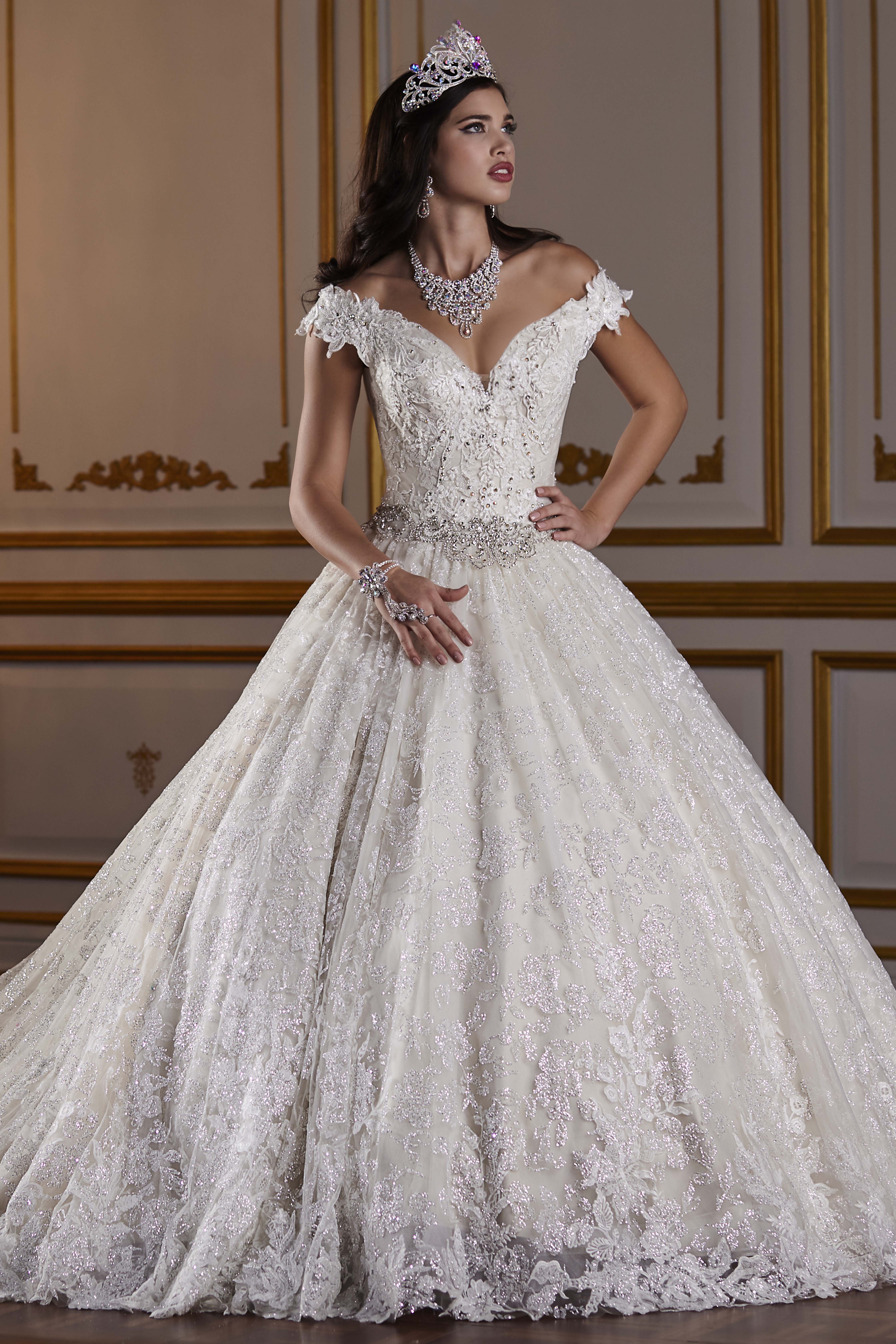 Quince Quinceanera Collection Fall 2019 Quinceañera Dresses | Regiss