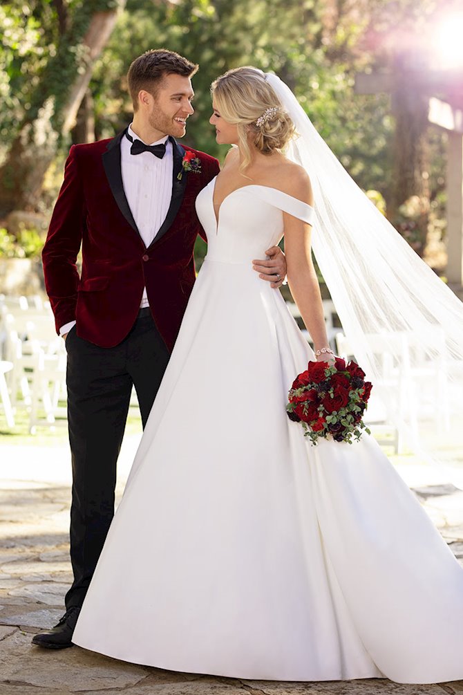 Essence of Australia Wedding Dresses | Fantastic Finds - D2761 ...