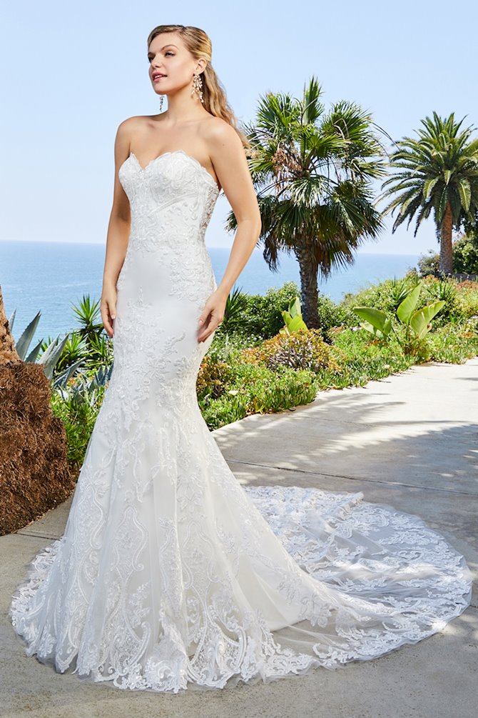 Casablanca Bridal | Memories Bridal by Reem - 2404 | Memories Bridal by ...