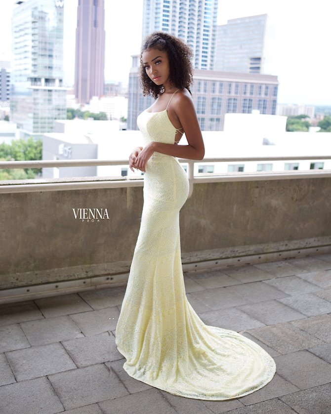 Vienna Prom - 8917 | The Red Carpet
