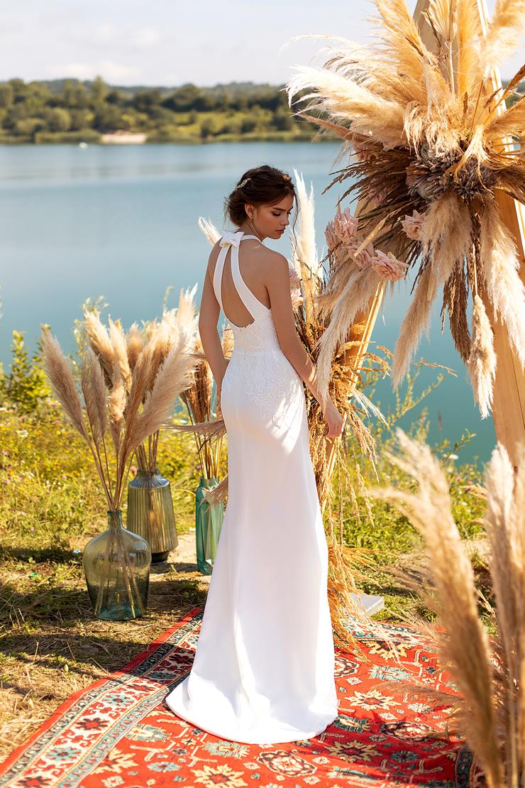 Aria Bride - Erika | Channy Bride and Beyond