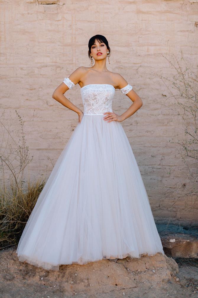 Allure - F230 | The Gown Gallery