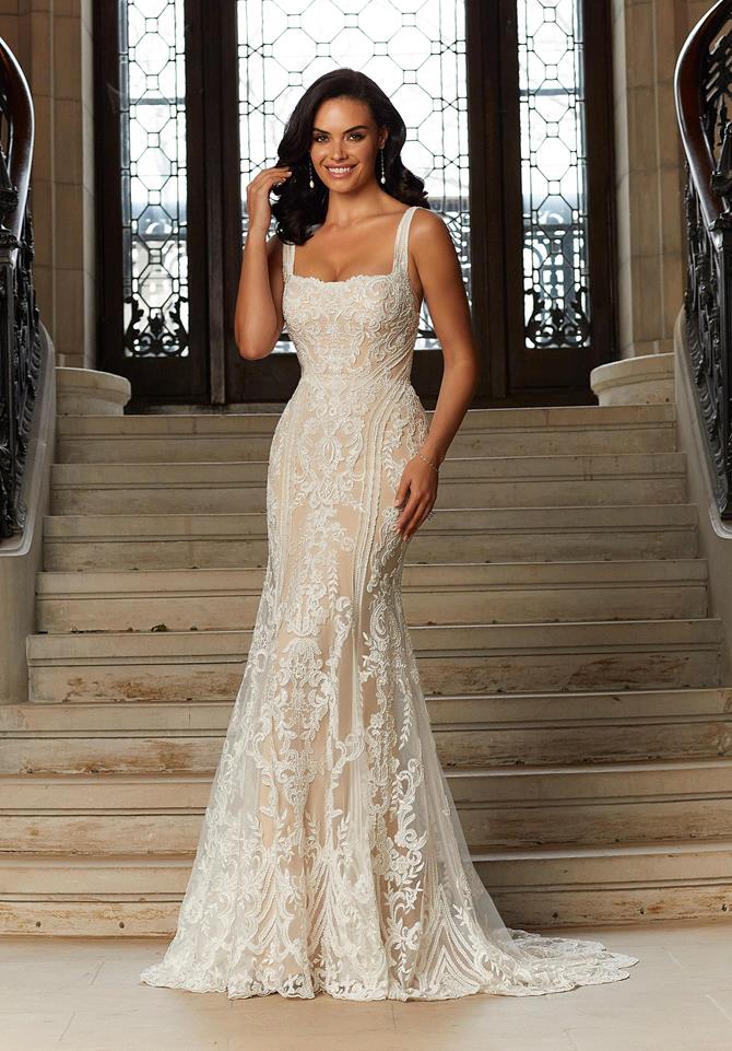 Signature Collection | The Southern Swan - Cleopatra | The Southern Swan