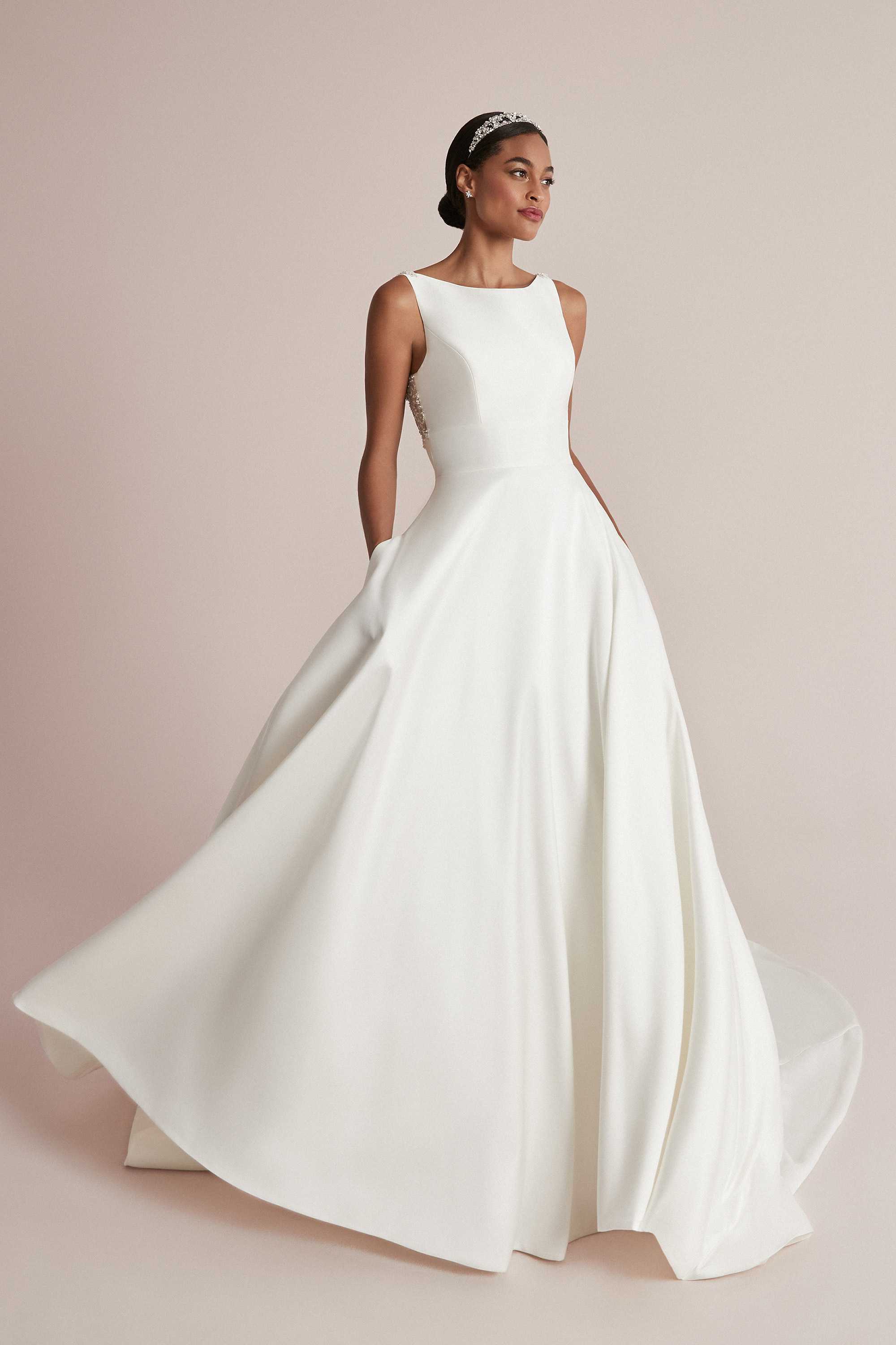 Justin Alexander | White Dress Off the Rack