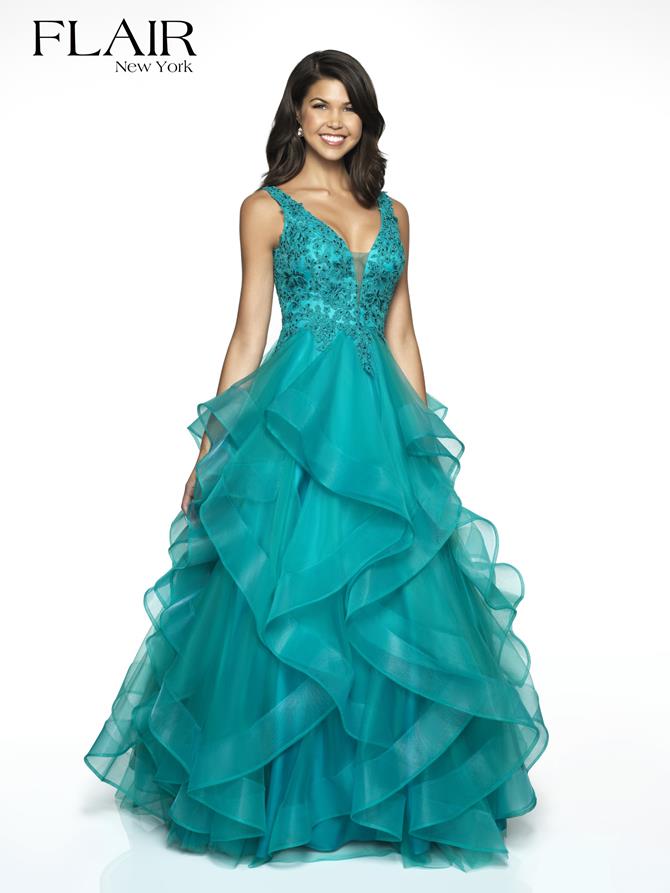 Flair Prom | Labella Bridal Boutique - 19052 | Labella Bridal