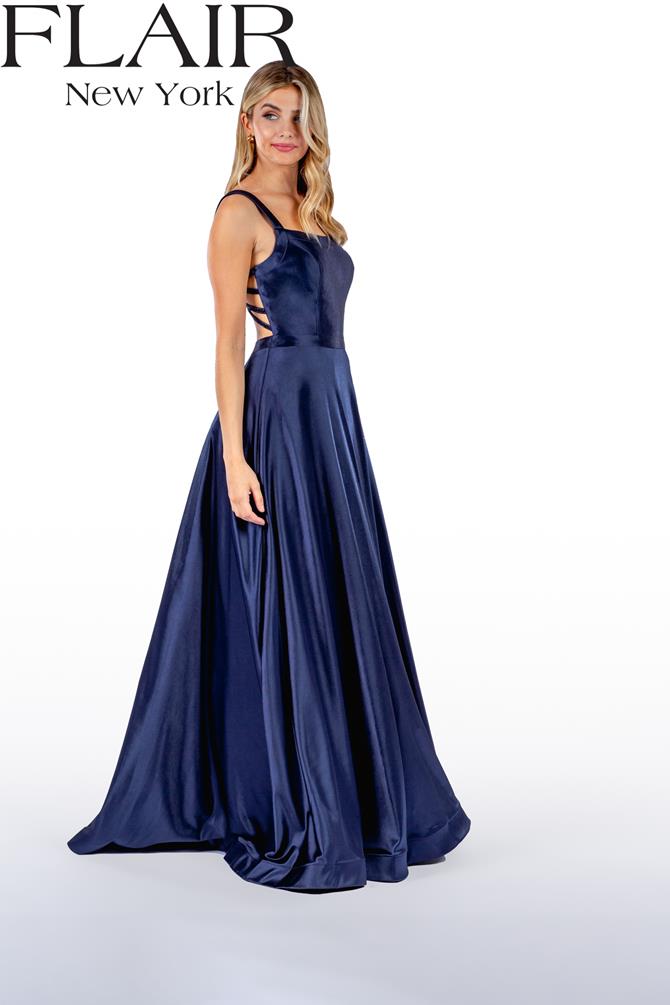 Flair Prom | Labella Bridal Boutique - 22466 | Labella Bridal