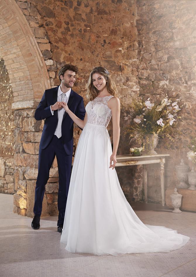 White One - Zaagi | Chantal's Bridal and Formal