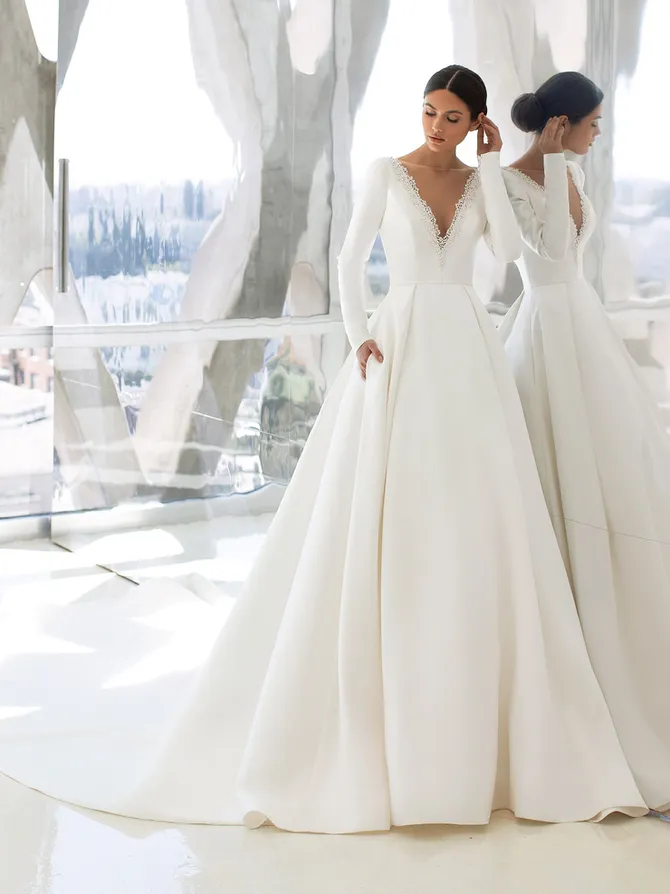 Pronovias | LUV Bridal - Hepburn | Luv Bridal