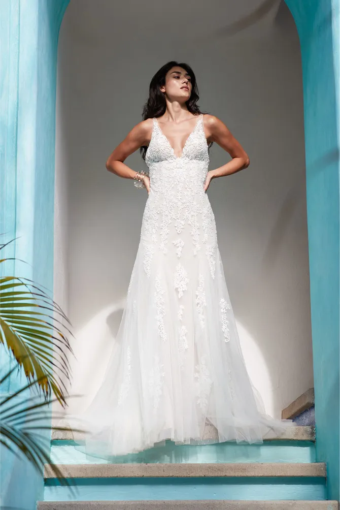 Willowby by Watters | Gowns of Grace - Kalie | Gowns of Grace