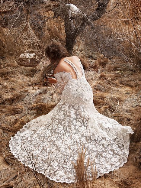 Olvi's - 1973 | JJ Kelly Bridal