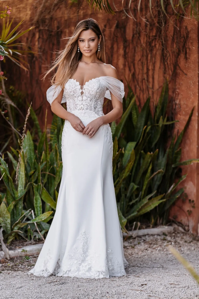 Allure - 9952T | Country Bride and Gent