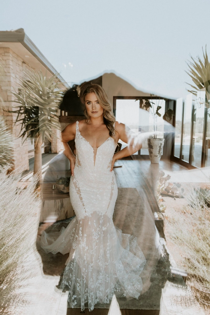 La Curve by Beccar | KR Bridal & Tailoring - Lula | KR Bridal & Tailoring