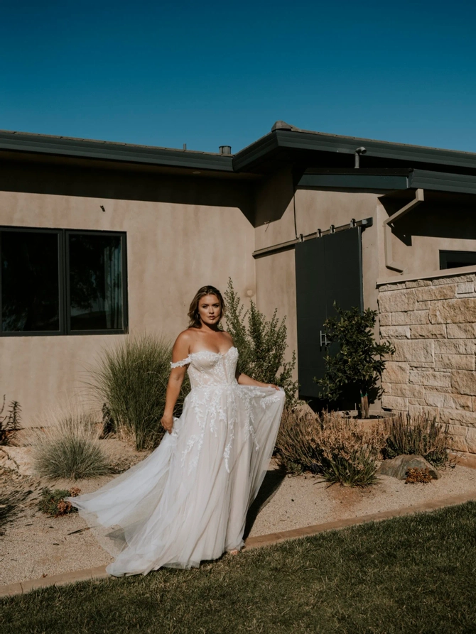 La Curve by Beccar | KR Bridal & Tailoring - Millie | KR Bridal & Tailoring
