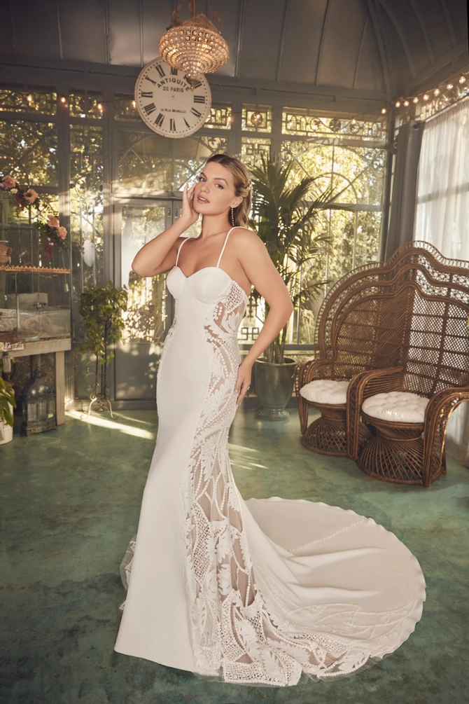 Casblanca | Nikki's Glitz & Glam Boutique - 2487 | Nikki's Glitz & Glam Boutique