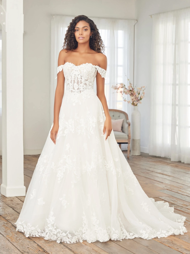 Adrianna Papell Platinum | Bridal by Viper - 31245 | Bridal by Viper ...