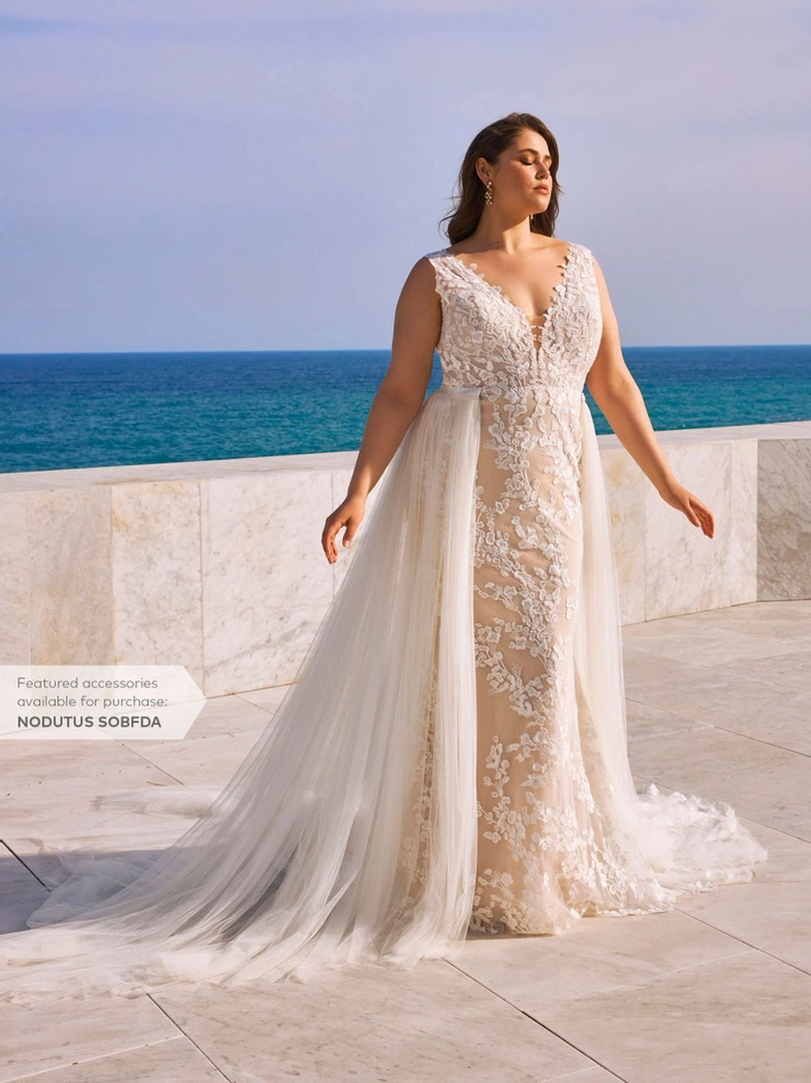 Pronovias Bridal Gowns | New York Lace - Barika | New York Lace