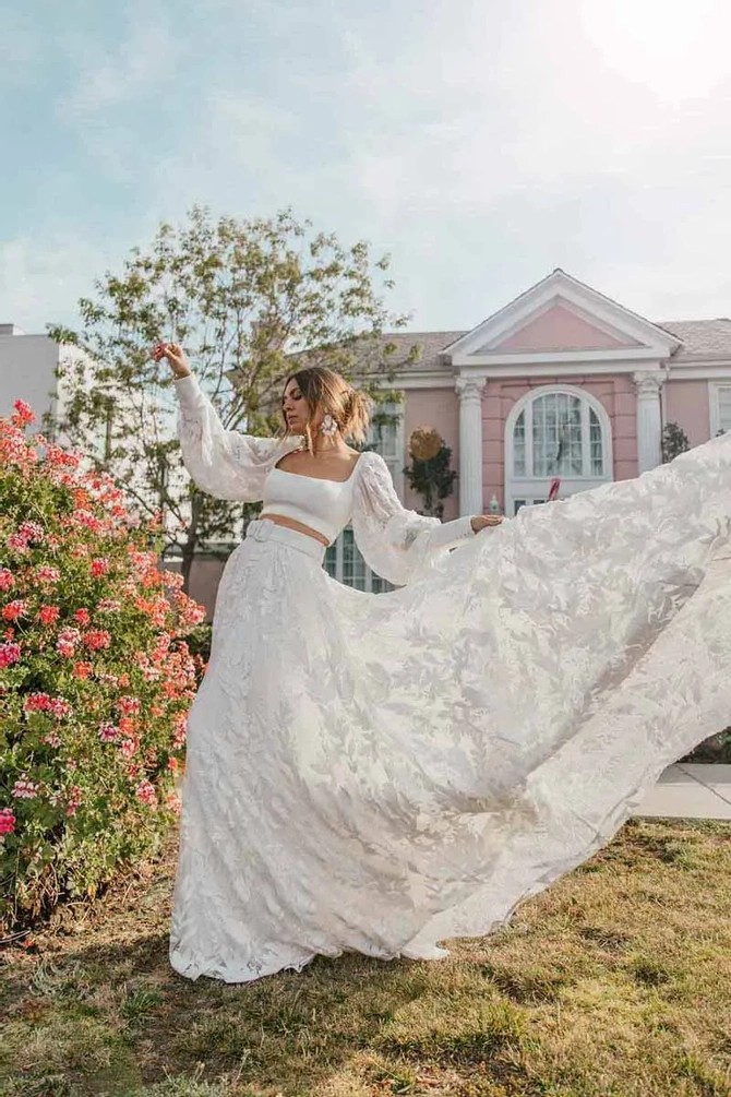 All Who Wander - West | Fantastic Finds